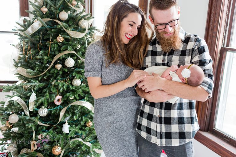 Bast Family // Lifestyle newborn session – Kate + Jill